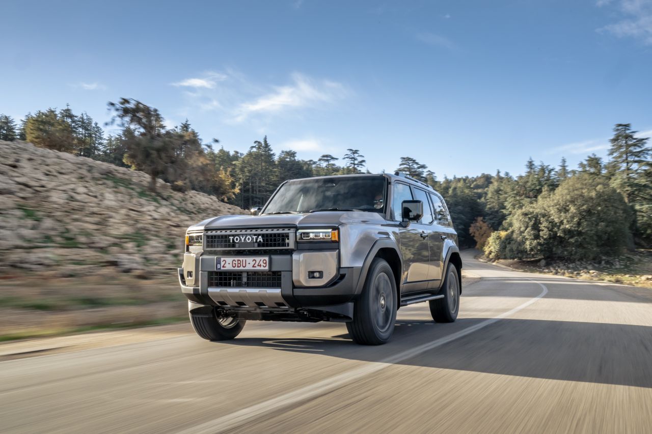Toyota Land Cruiser Hybrid 48V - elektrifikovaný pohon (mild hybrid ...